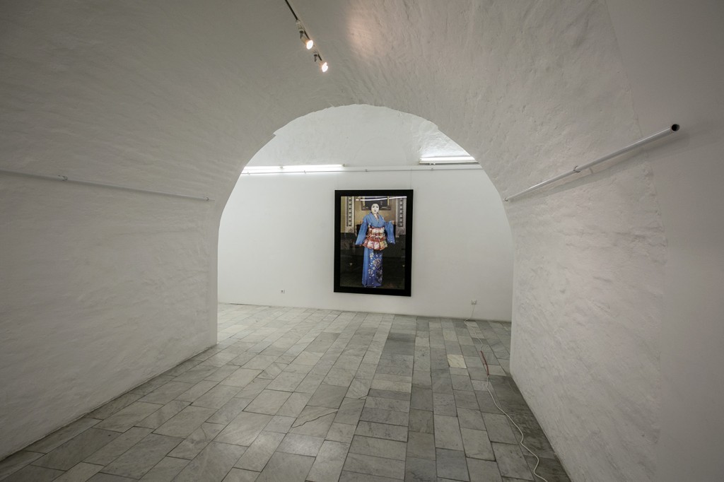 Szabad gravitáció - ÚjMűvészet